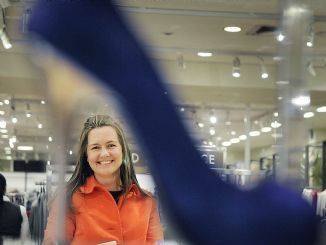 PRESS & READER REVIEWS – Emma Bowd